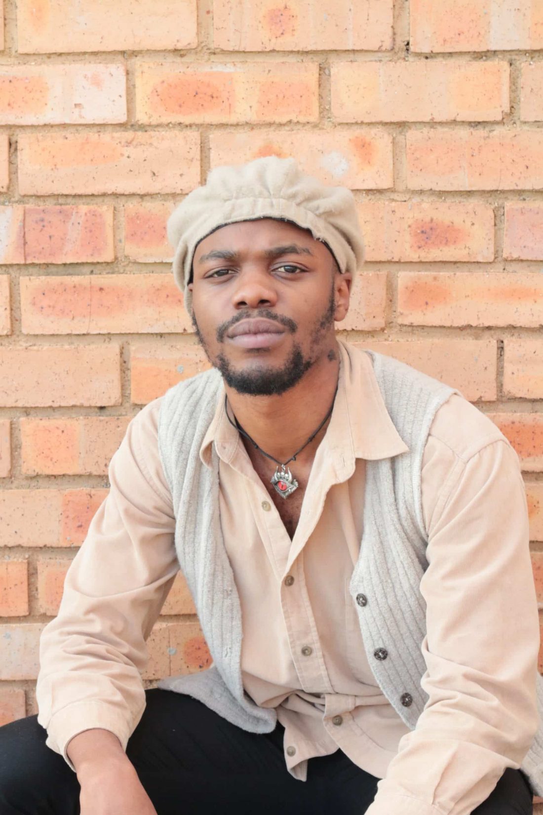 Themba Goniwe - TSIKANE